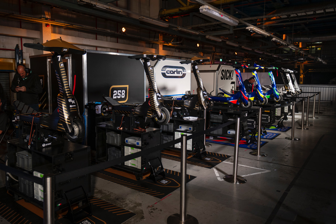 First eSC round demonstrates scooter racing technology- YCOM